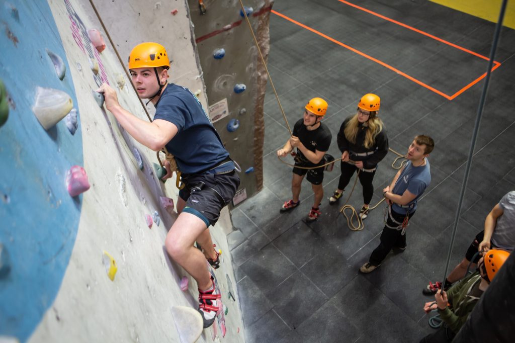 NEW Weekly Climbing Clubs From September 2024 – Glasgow Climbing Centre